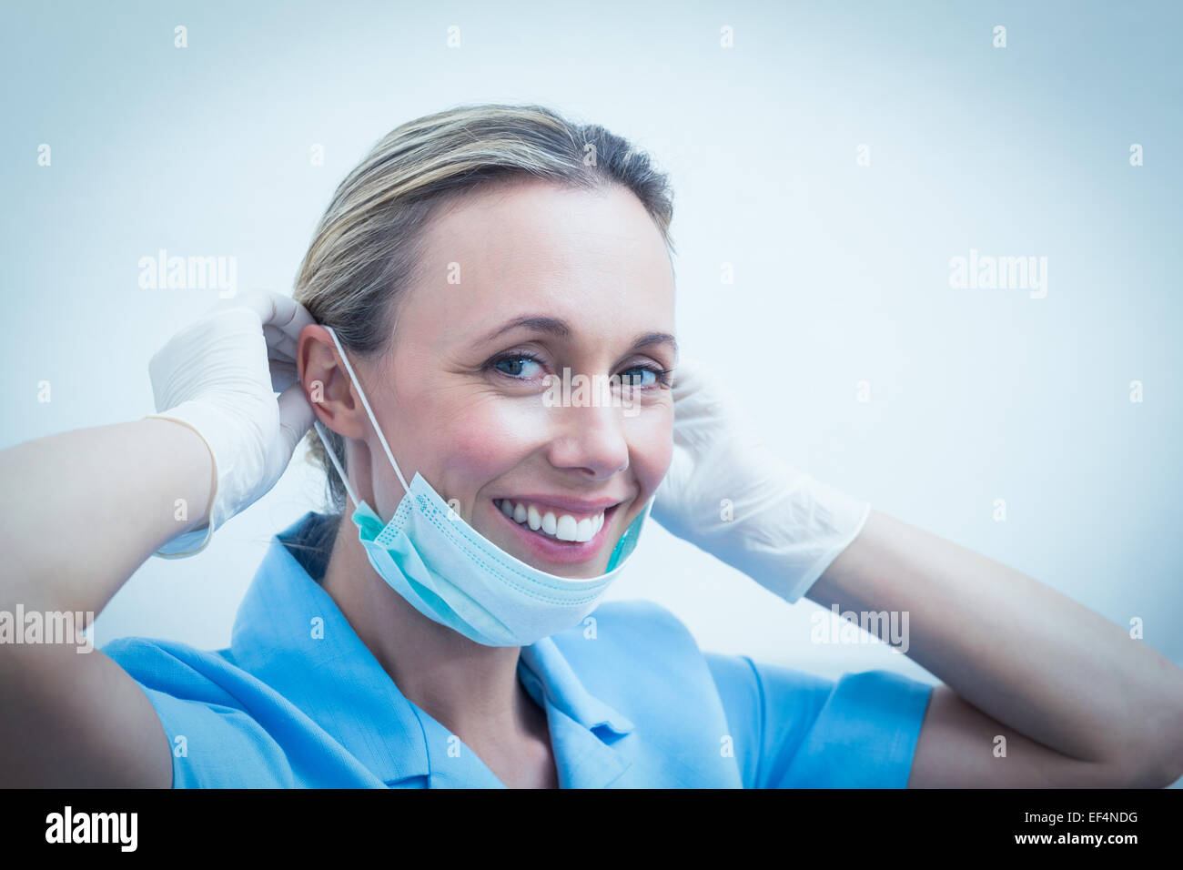 Smiling young female dentist Stock Photo - Alamy Smiling young female dentist Stock Photo - Alamy