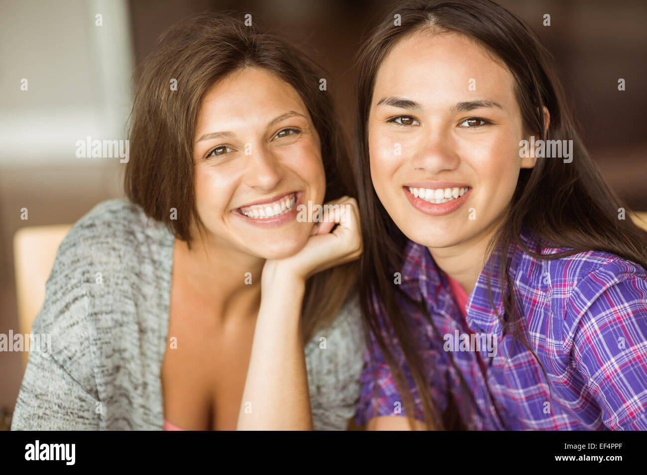 Portrait of smiling friends student Stock Photo - Alamy