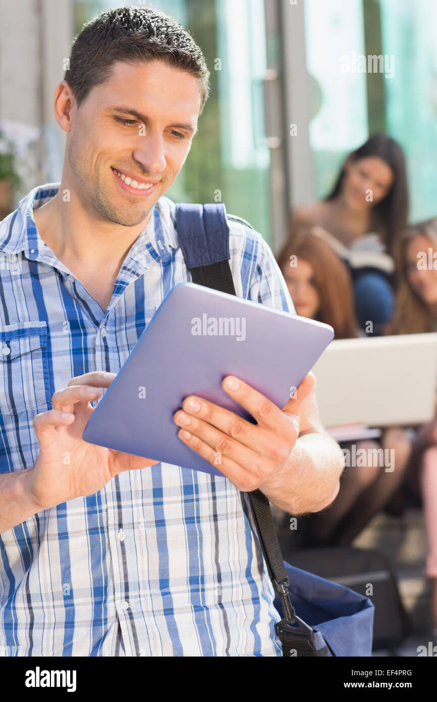 Student tablet campus hi-res stock photography and images - Alamy