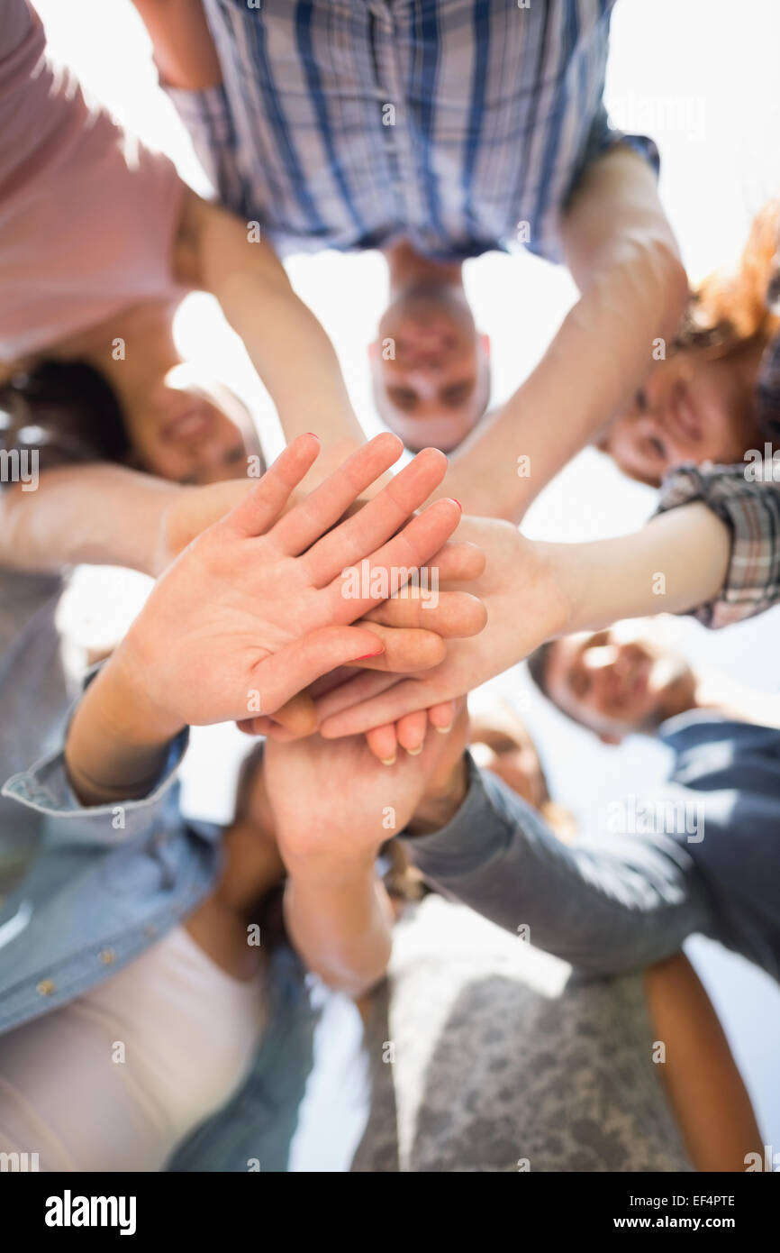 Happy team of students hi-res stock photography and images - Alamy