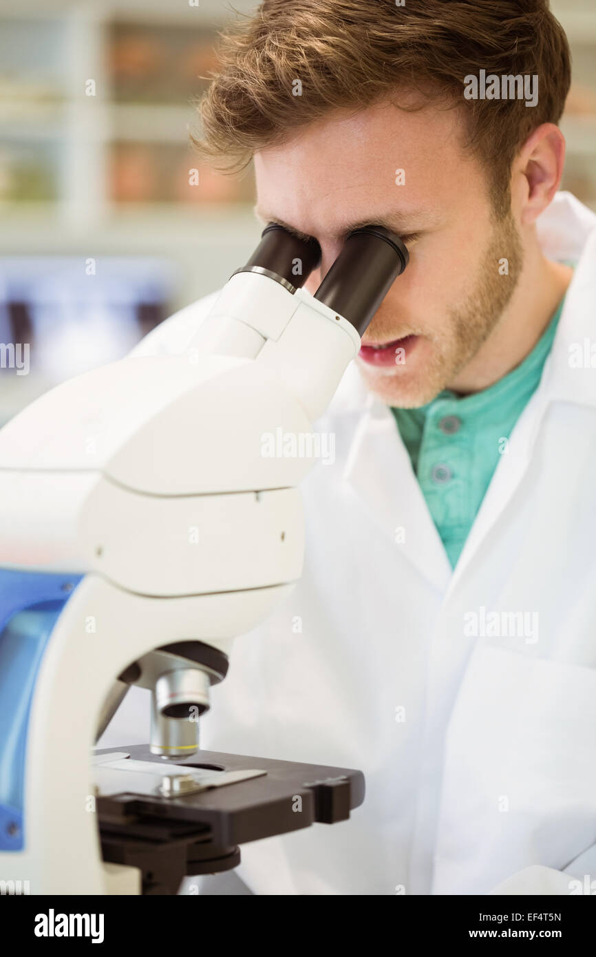 Scientist young hi-res stock photography and images - Alamy