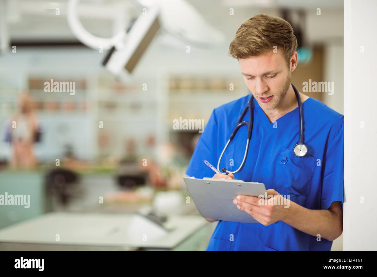 Writing medical notes hi-res stock photography and images - Alamy