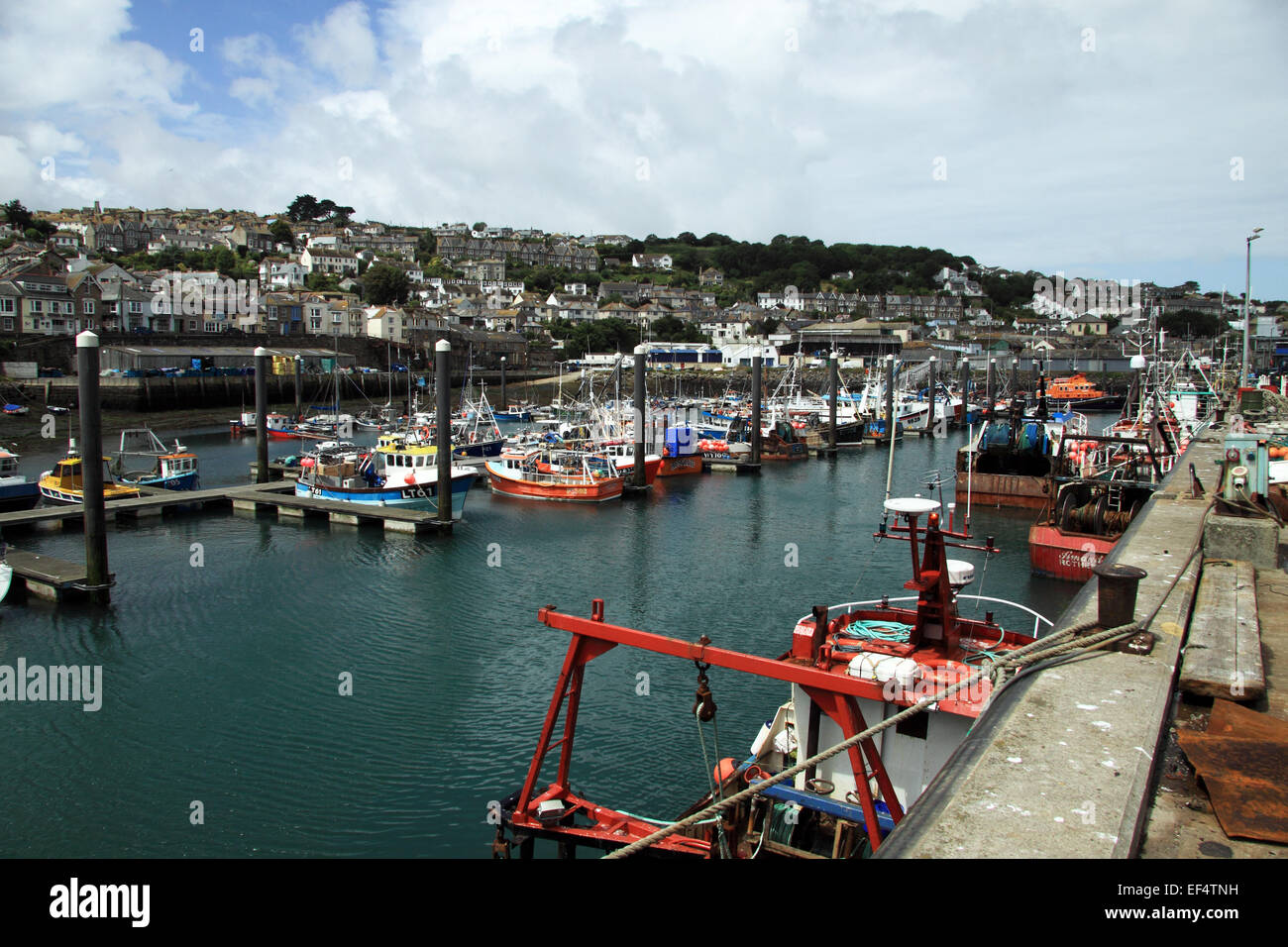 Newlyn fishing village hi-res stock photography and images - Alamy