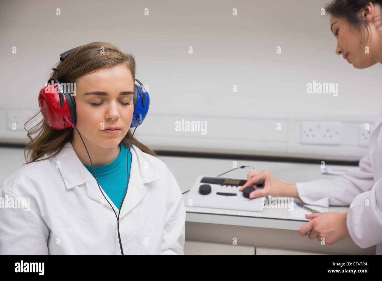 Hearing test hi-res stock photography and images - Alamy