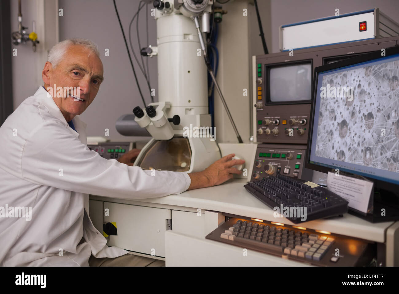 Microscopic camera hi-res stock photography and images - Alamy