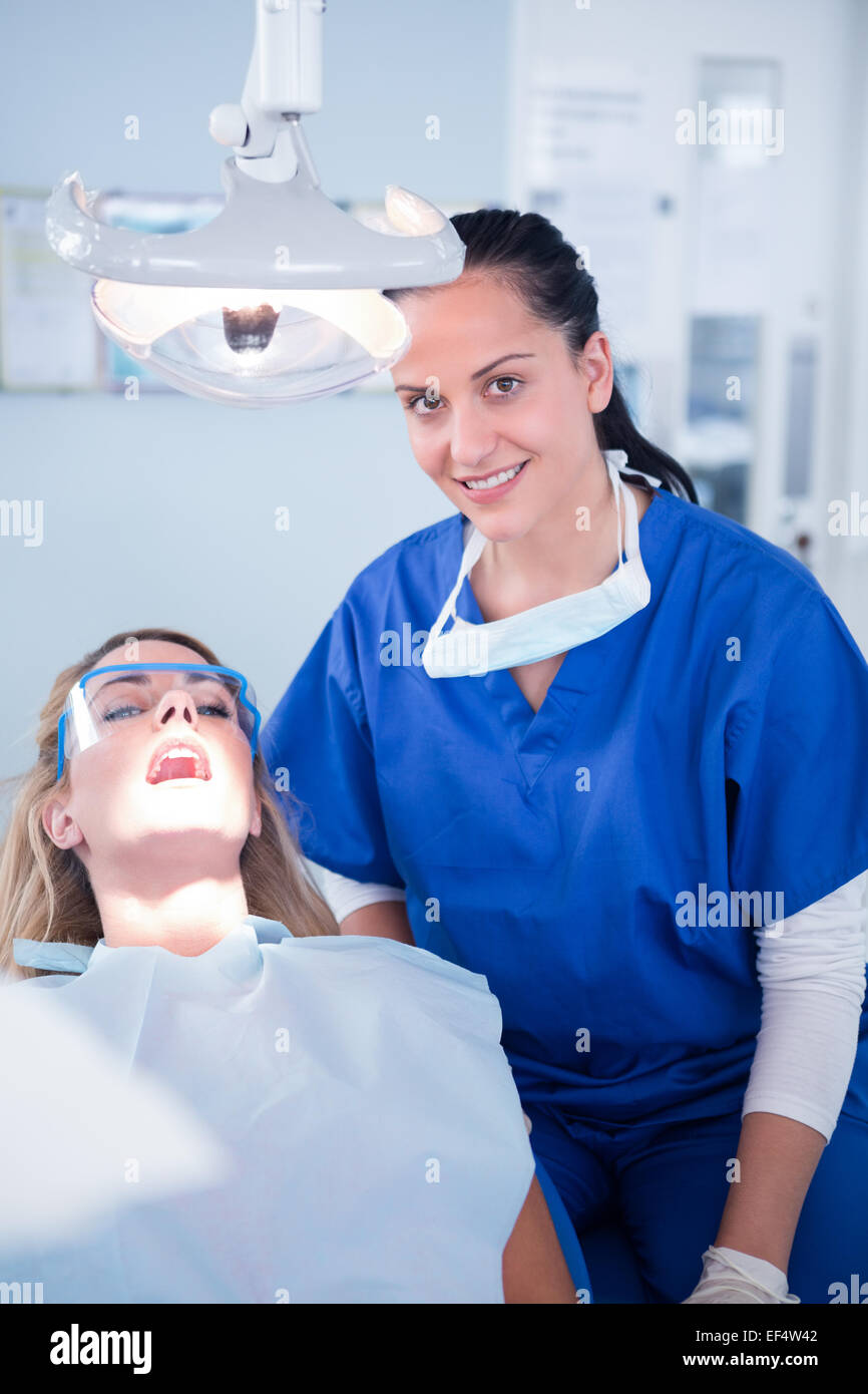 Dentistry patient in dentist chair hi-res stock photography and images ...