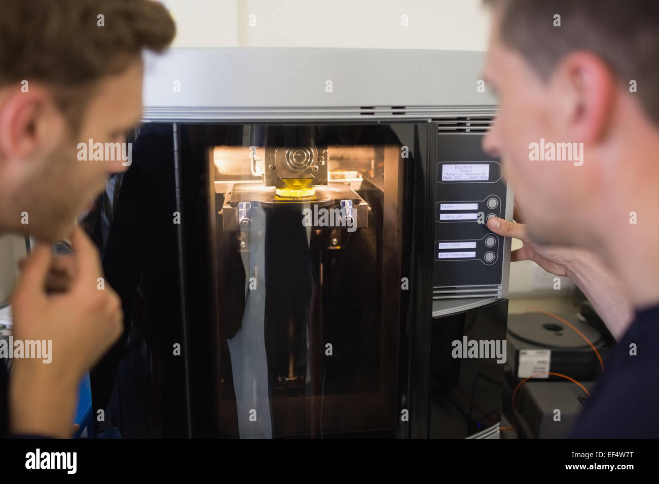 Engineering using hi-res stock photography and images - Alamy