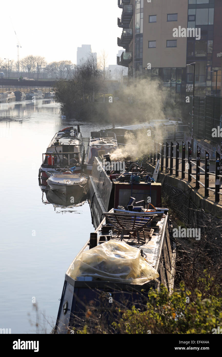 Steam boat river canal hi-res stock photography and images - Alamy