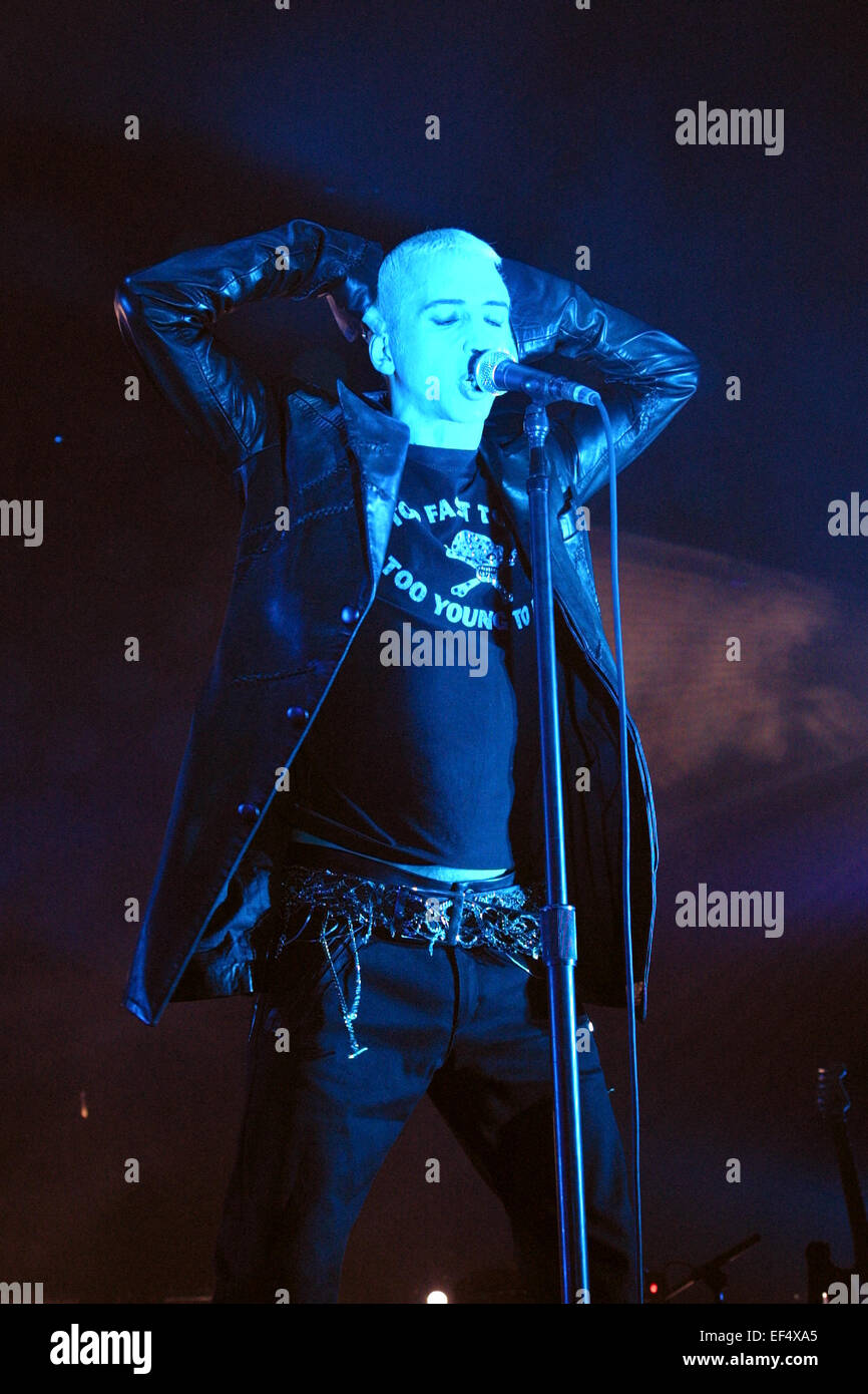 Marc Almond 1980s High Resolution Stock Photography and Images - Alamy