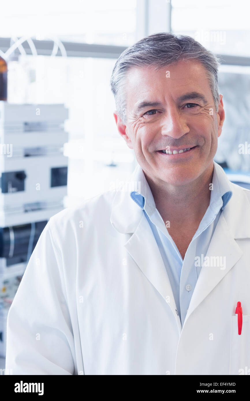 Adult male scientist wearing lab hi-res stock photography and images ...