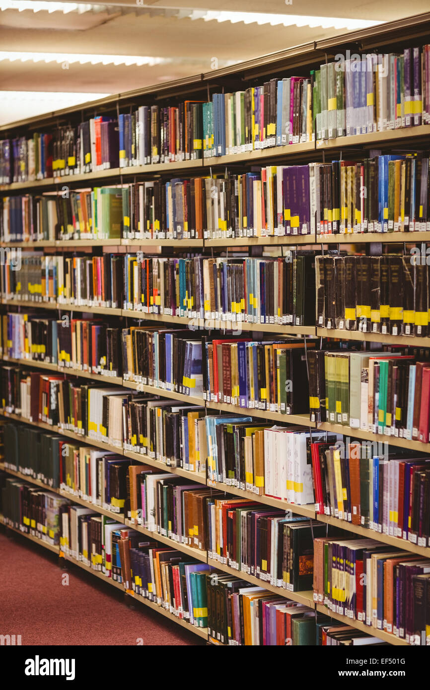 Close up of a bookshelf Stock Photo - Alamy