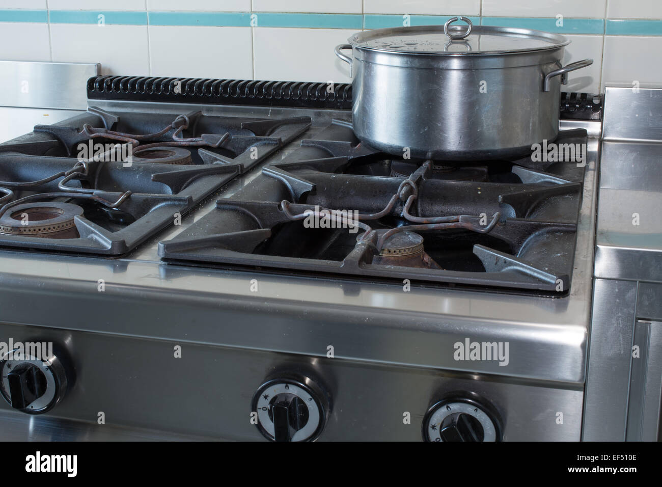steel large pot over the stove of kitchen in stainless steel Stock ...