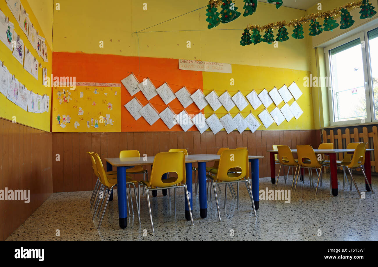 Nursery classroom drawing hi-res stock photography and images - Alamy
