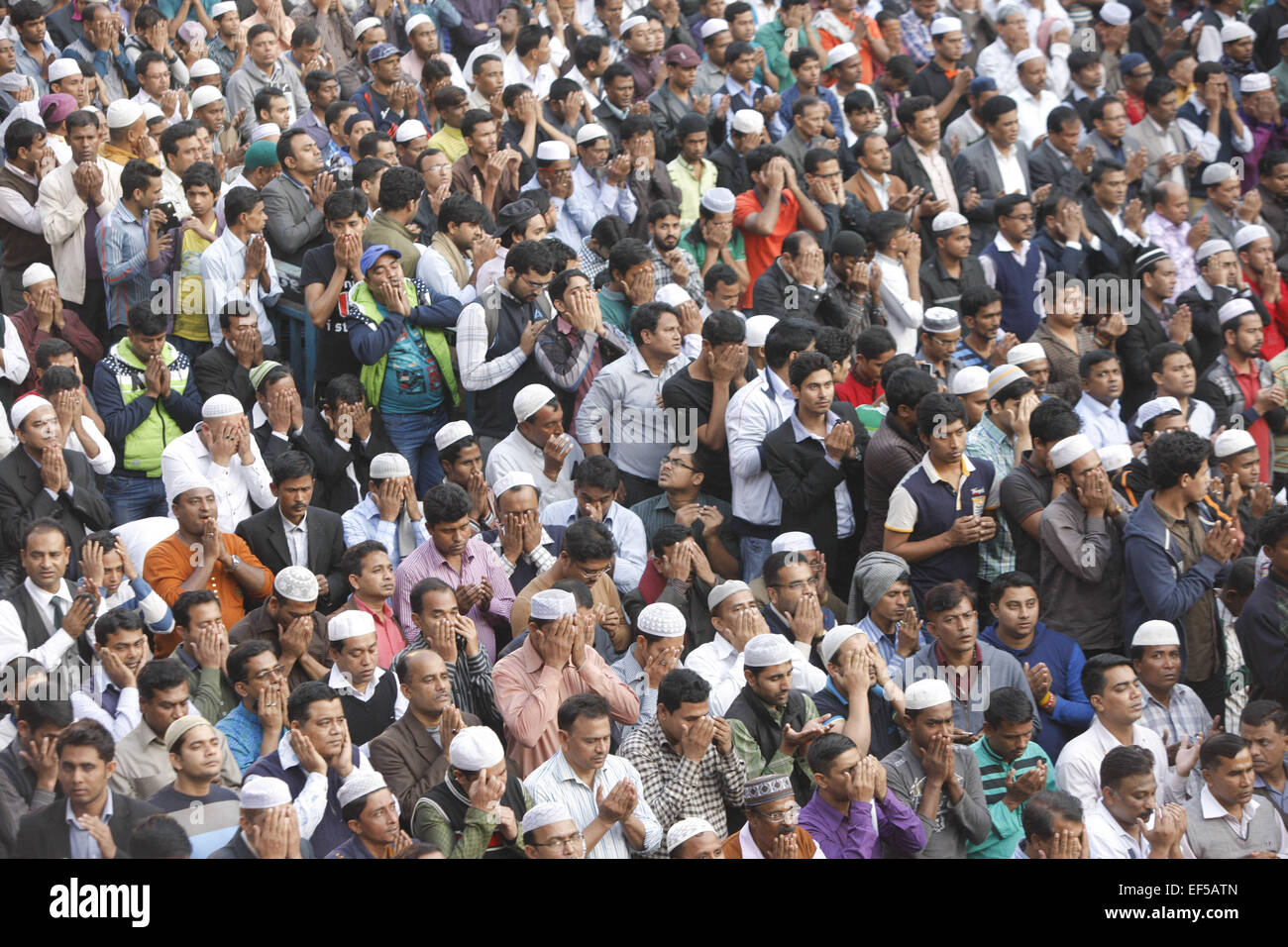Dhaka, Bangladesh. 27th Jan, 2015. The Namaz-e-Janaza of Khaleda Zia's ...