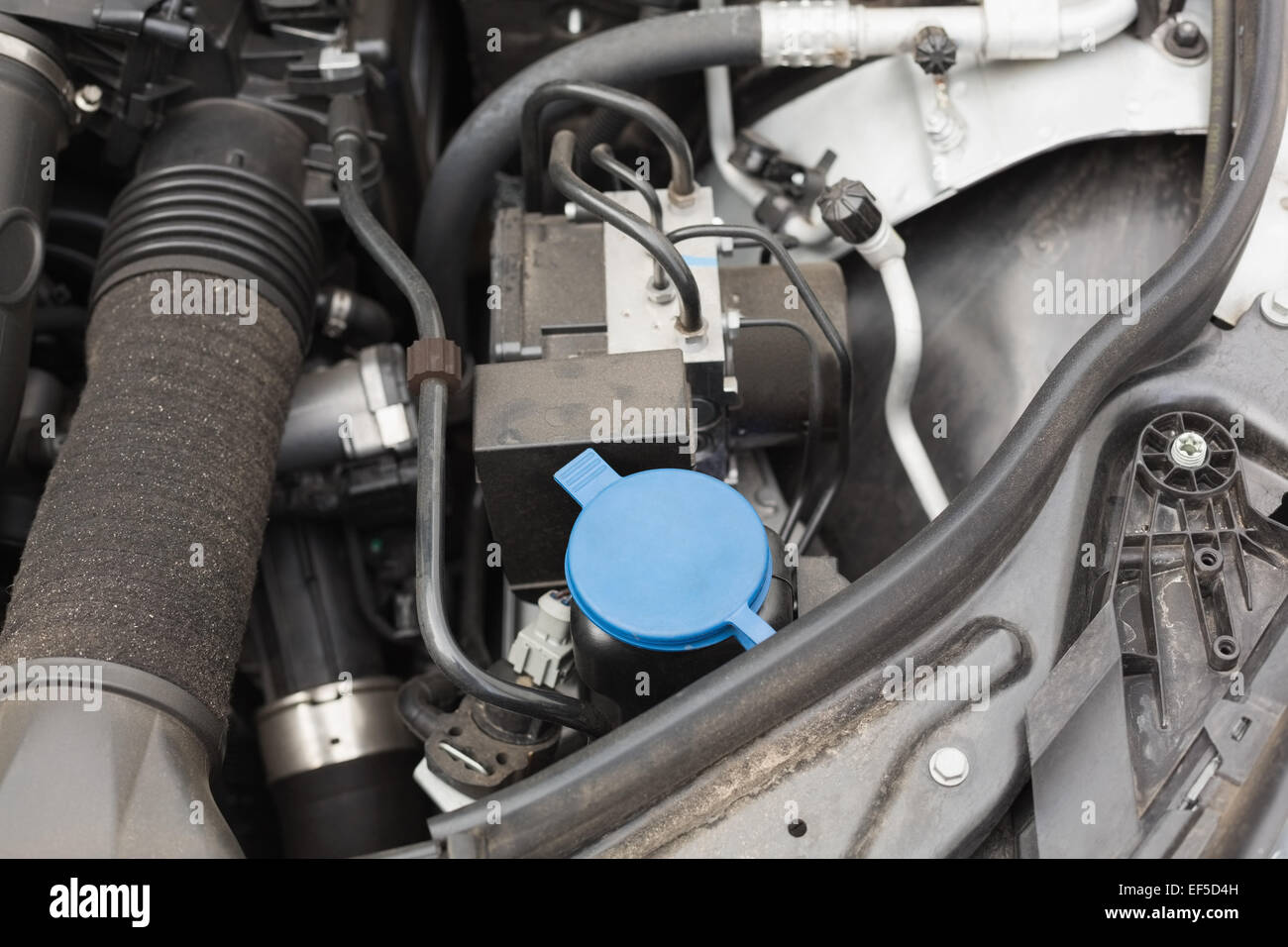 Overhead engine hi-res stock photography and images - Alamy