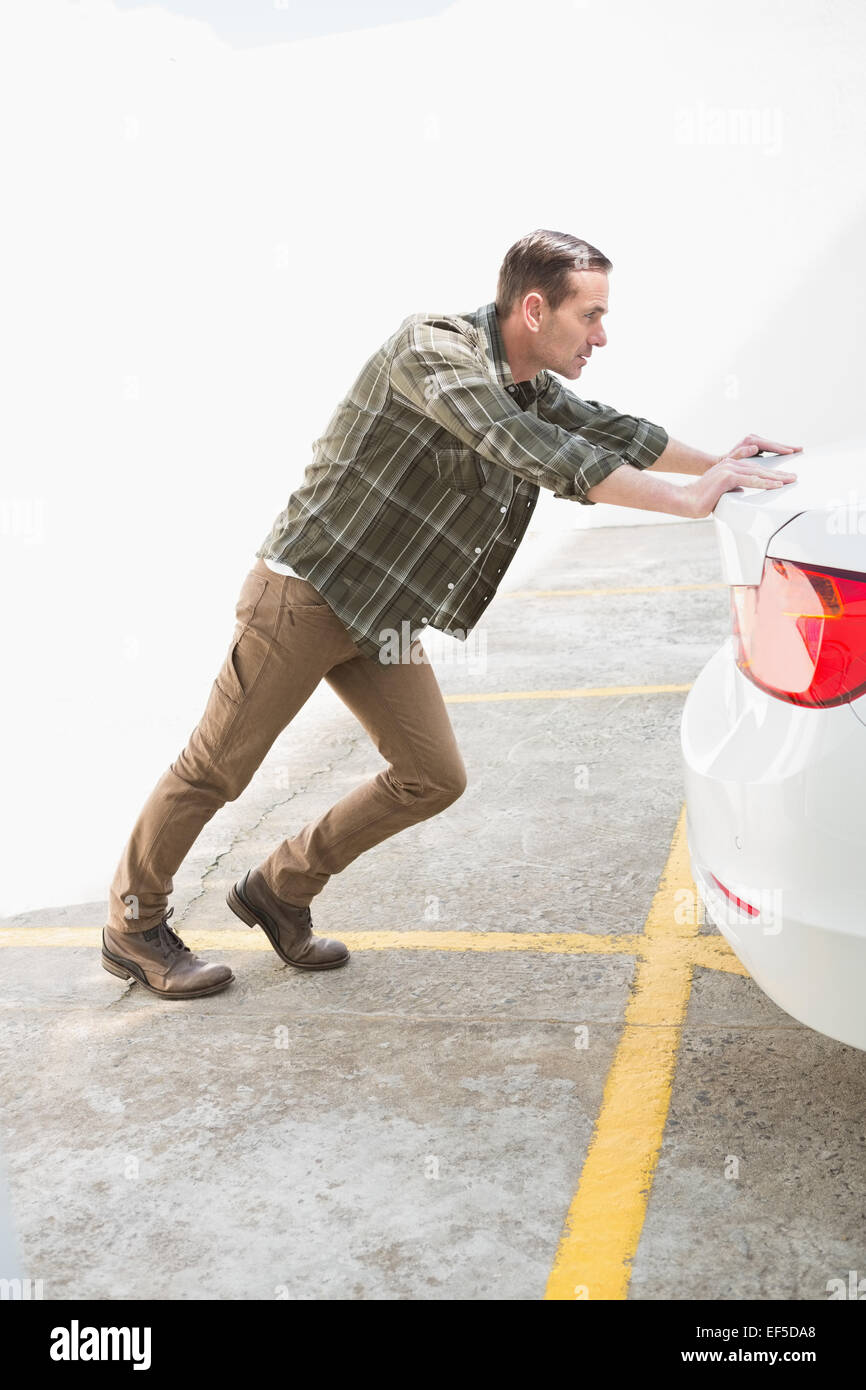 Broken down car hi-res stock photography and images - Alamy