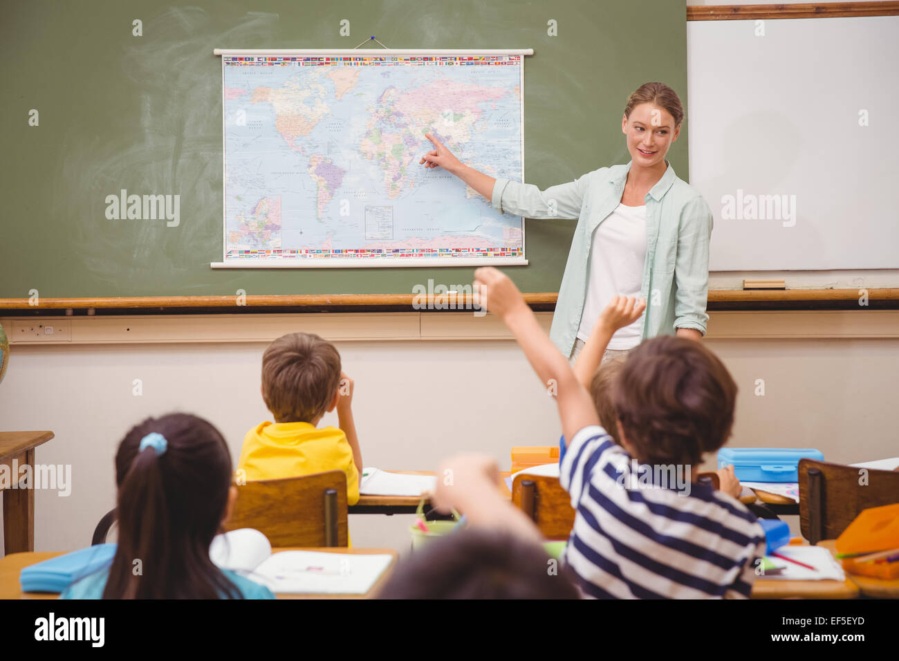 Geography lesson classroom hi-res stock photography and images - Alamy