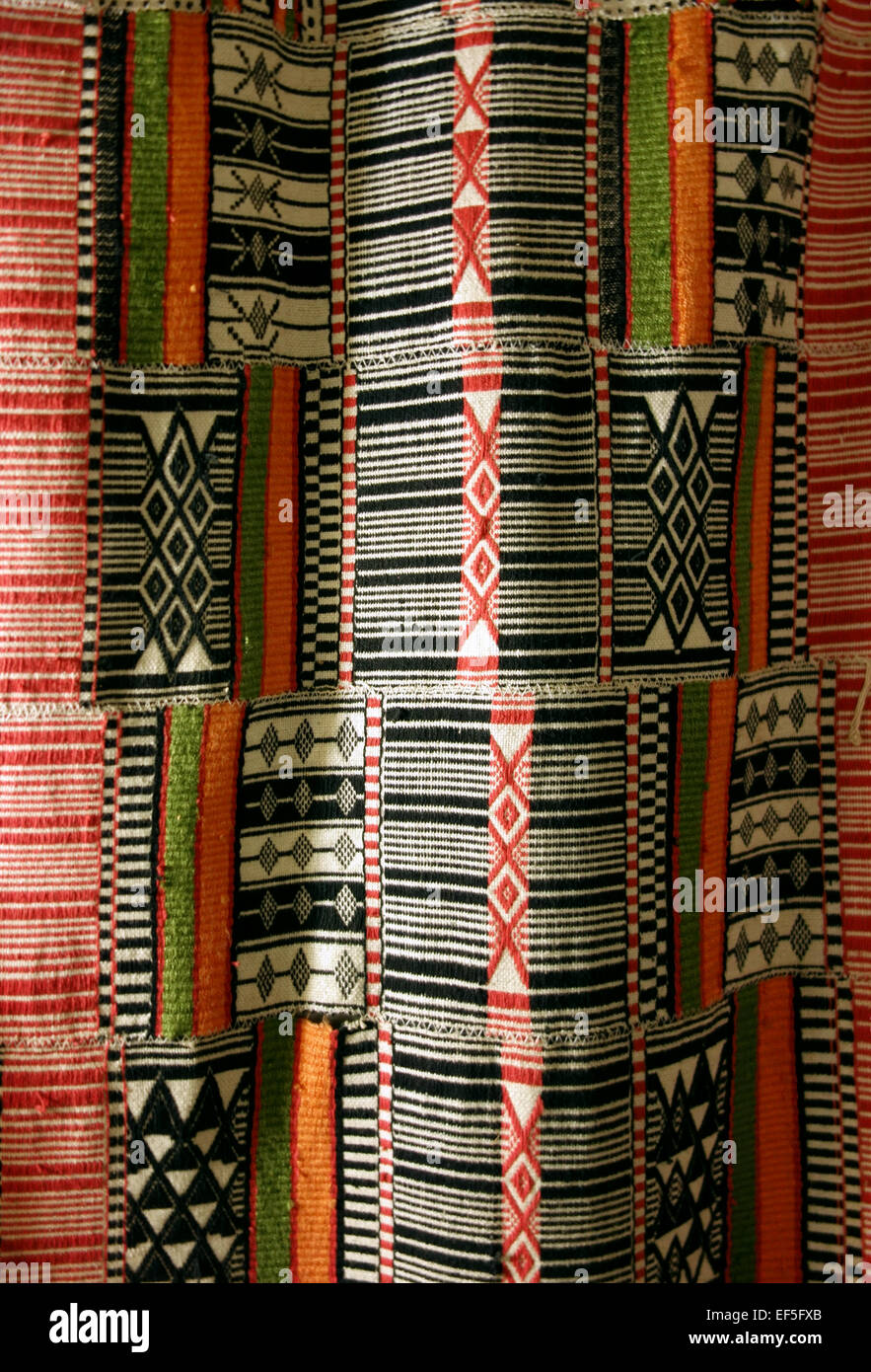 Hand woven fabric hi-res stock photography and images - Alamy