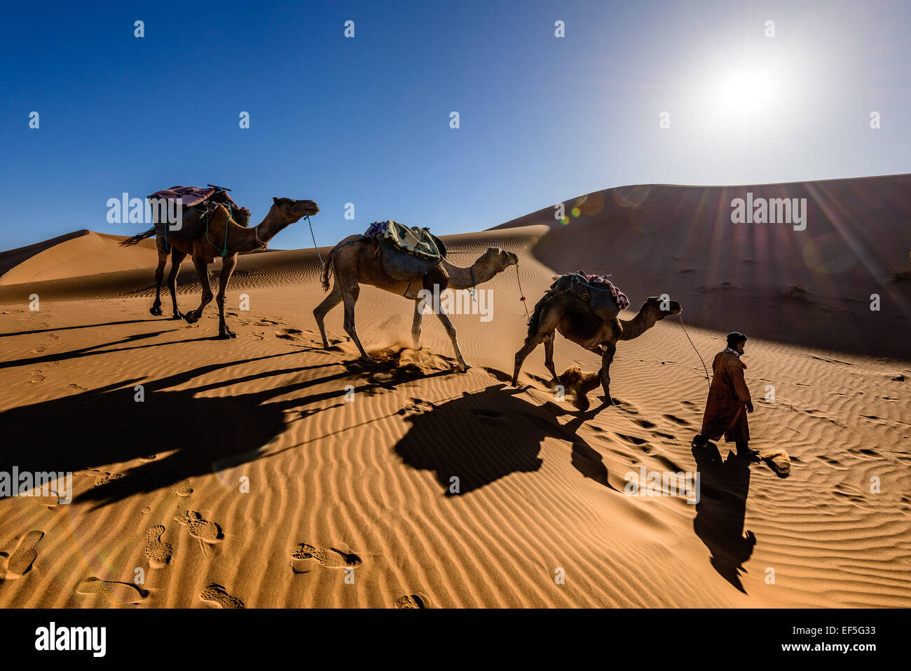 Sahara remote location hi-res stock photography and images - Alamy
