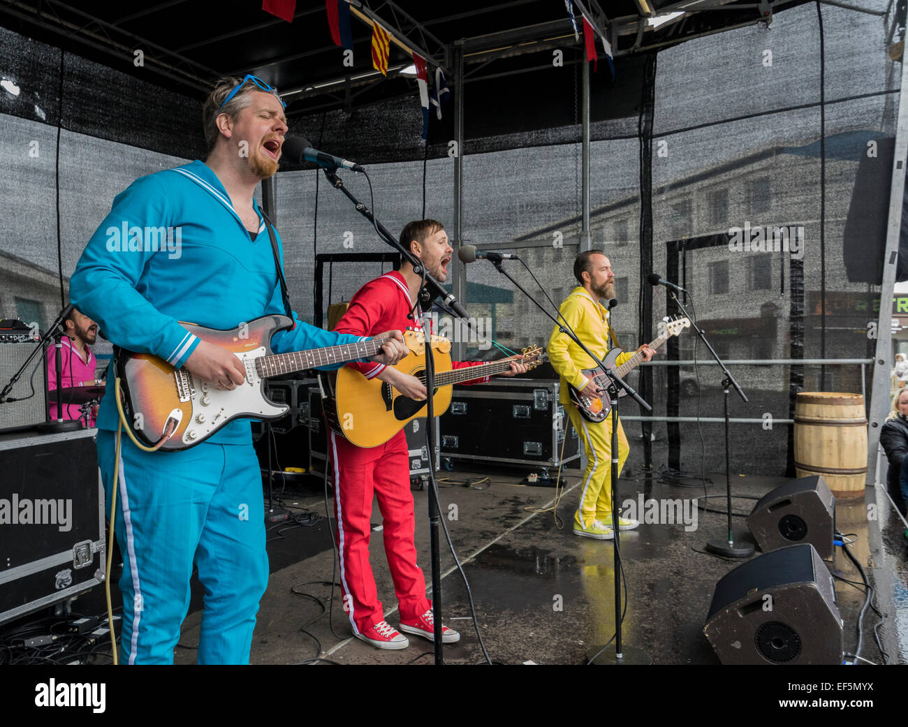 Punk music band group hi-res stock photography and images - Alamy