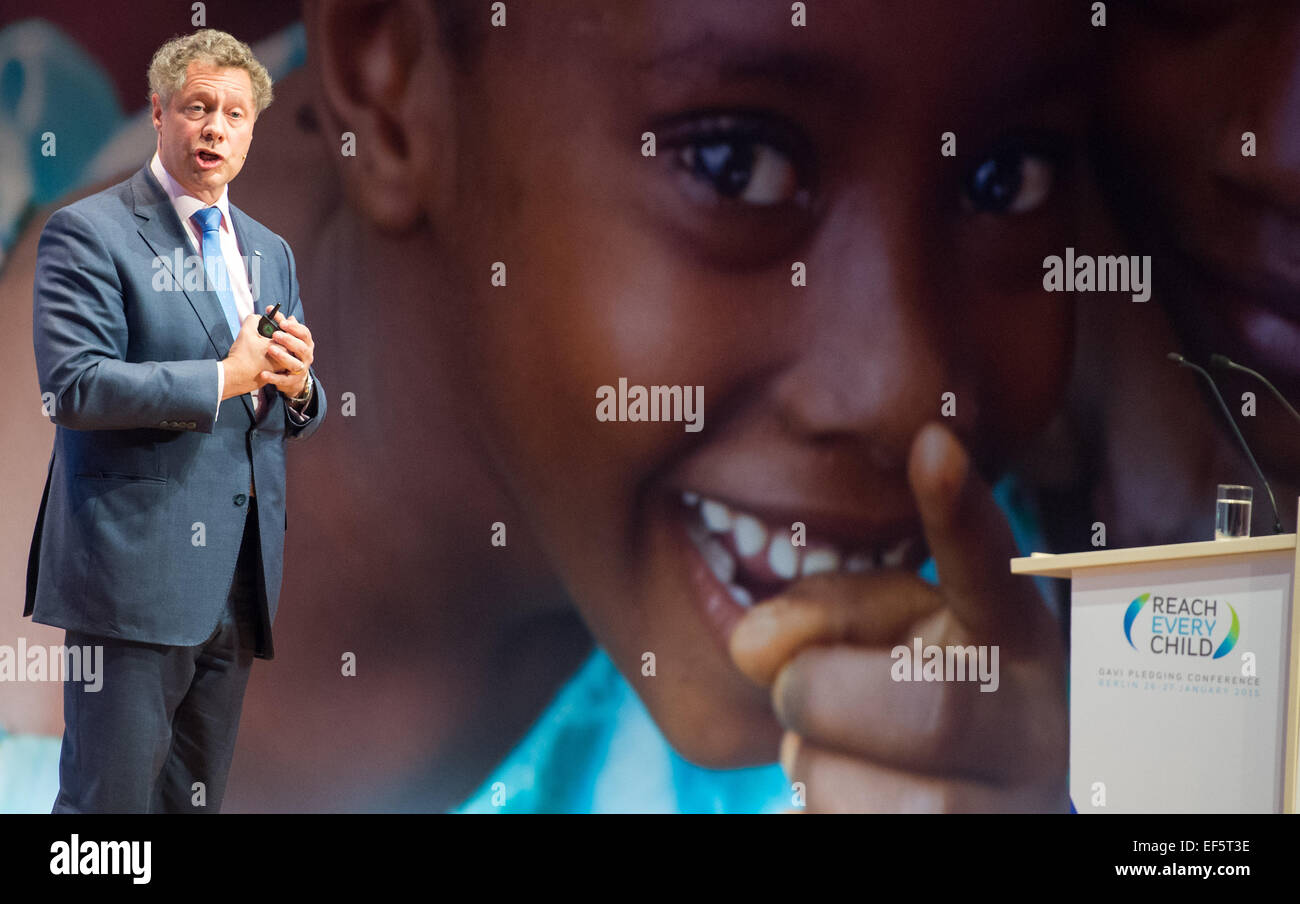 Seth berkley hi-res stock photography and images - Alamy