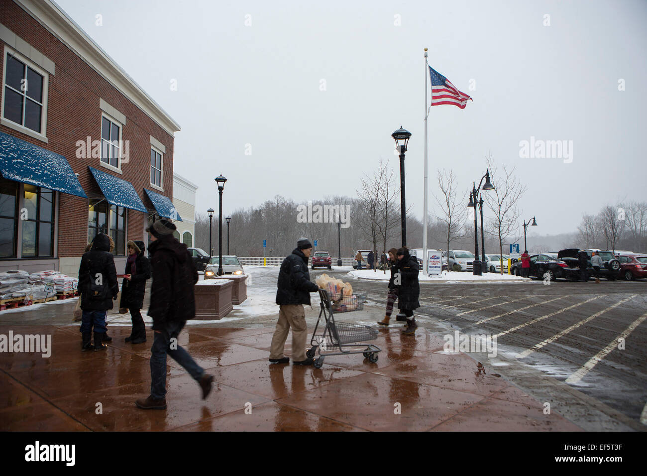 University of connecticut storrs hi-res stock photography and images ...