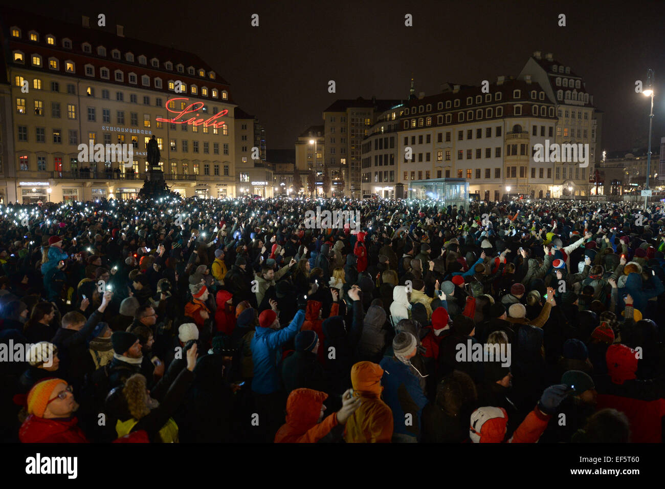 Dresden, Germany. 26th Jan, 2015. Lots of people stand in front of the ...