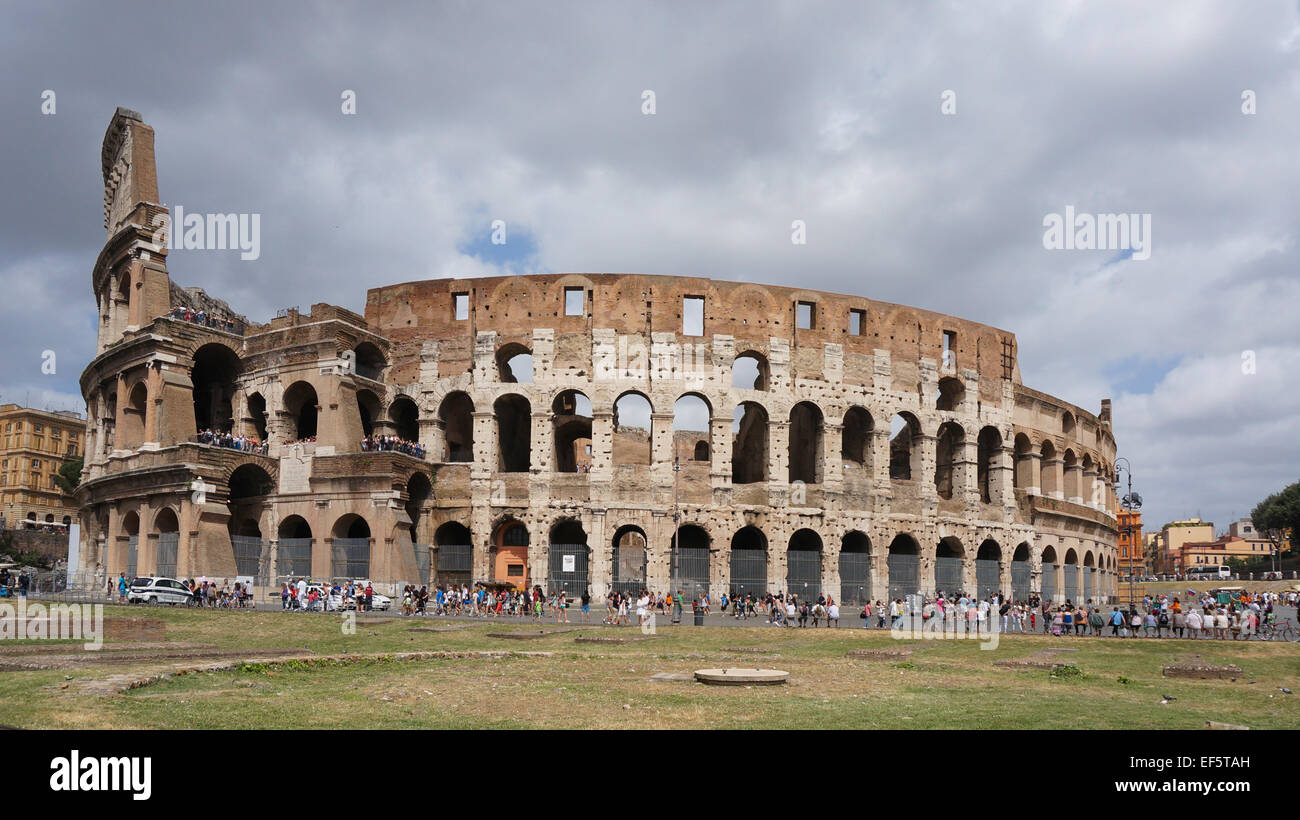 External of Colosseum, Rome Italy Stock Photo - Alamy