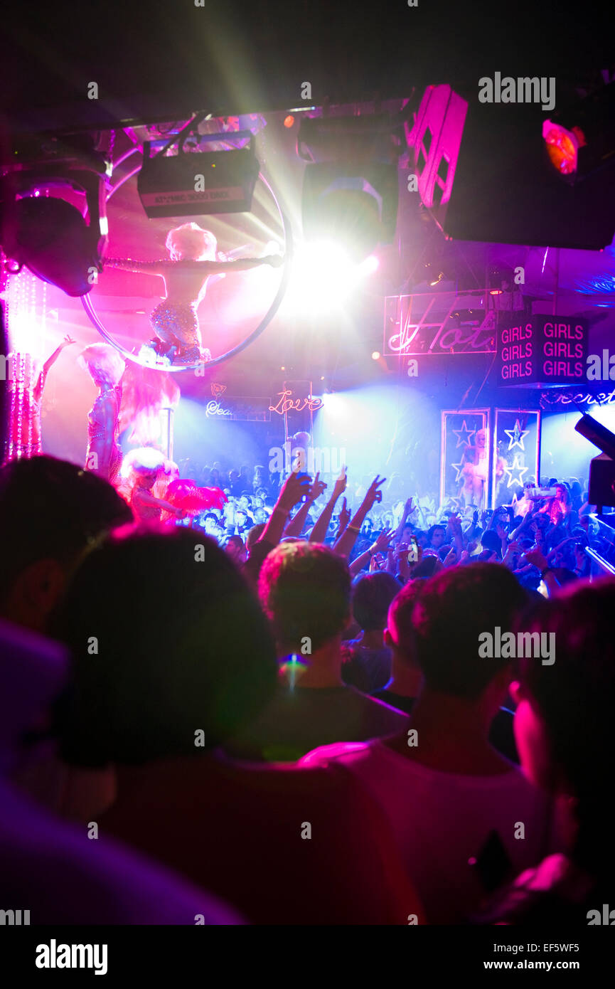 Ibiza party hi-res stock photography and images - Alamy