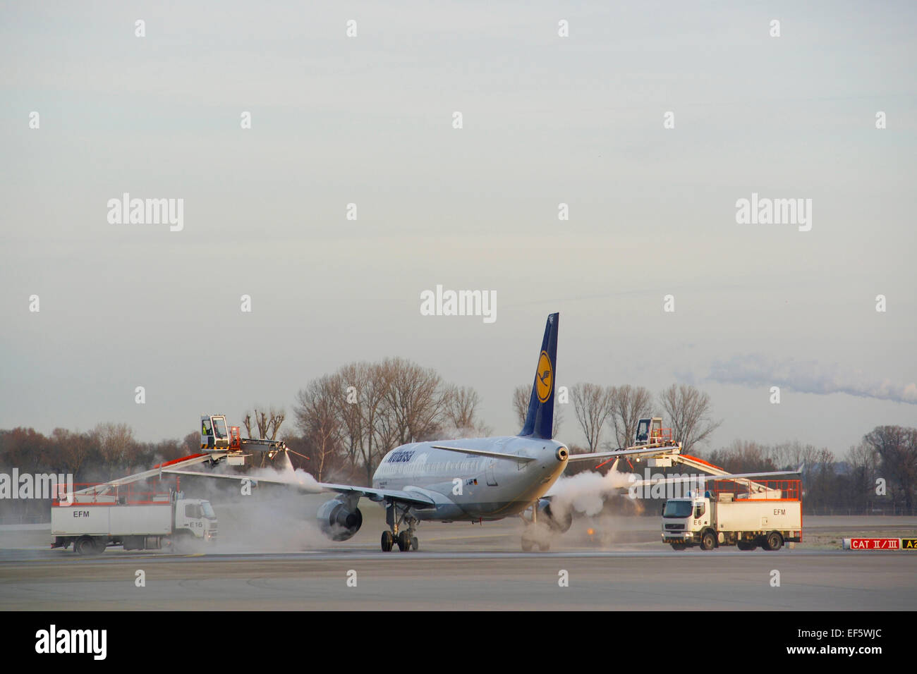 aircraft, a/c, airplane, plane, winter, snow, ice, iced, aircraft de ...