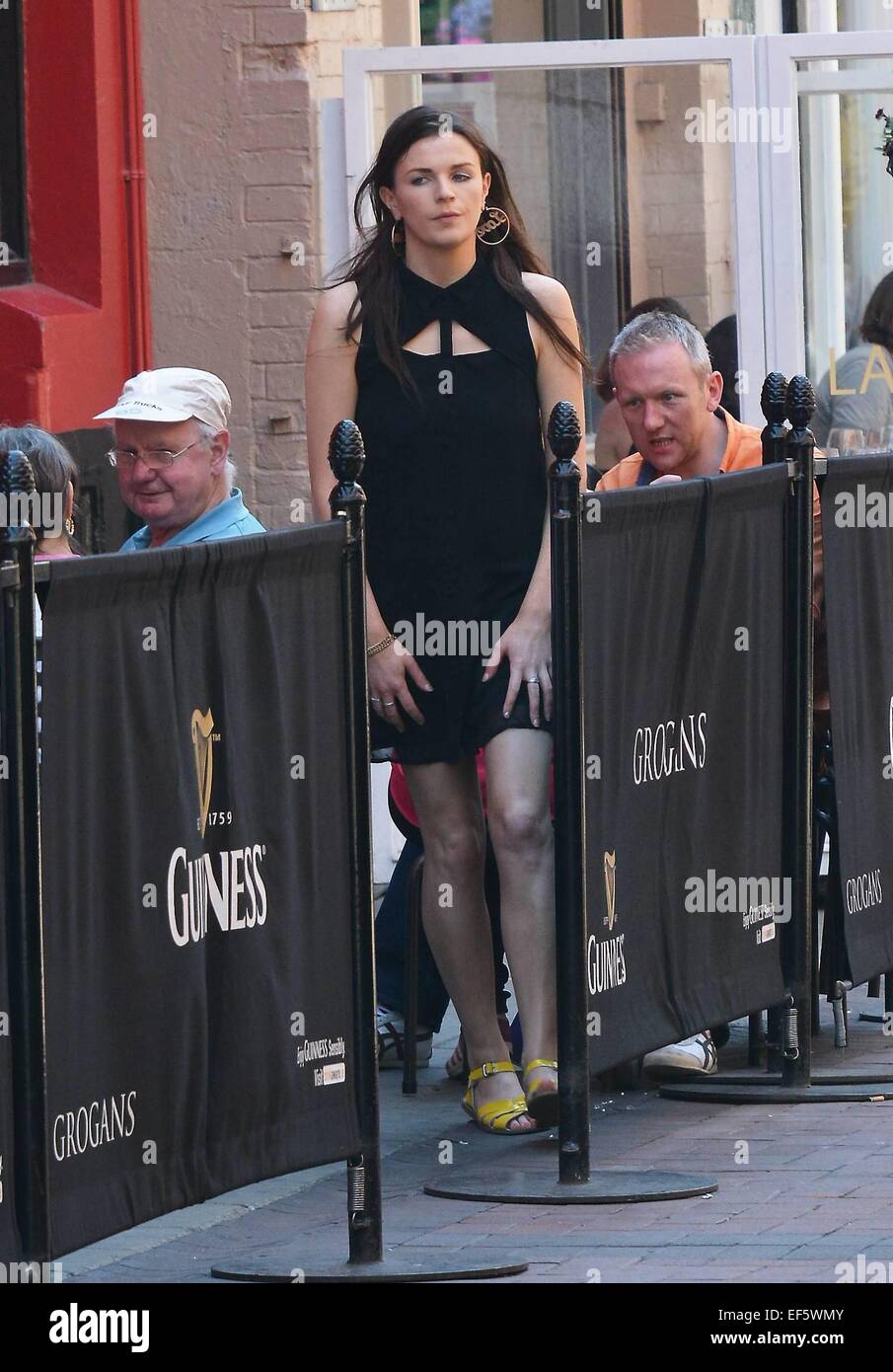 Actor Jack Reynor drinking Guinness with Irish actress and comedian ...