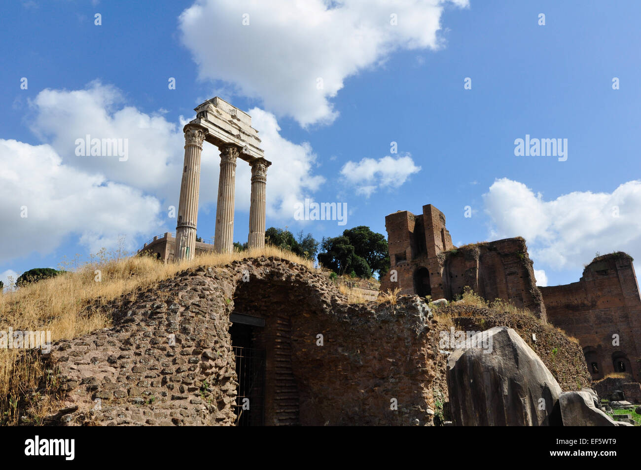 Ancient Rome ruins, Rome Italy Stock Photo - Alamy