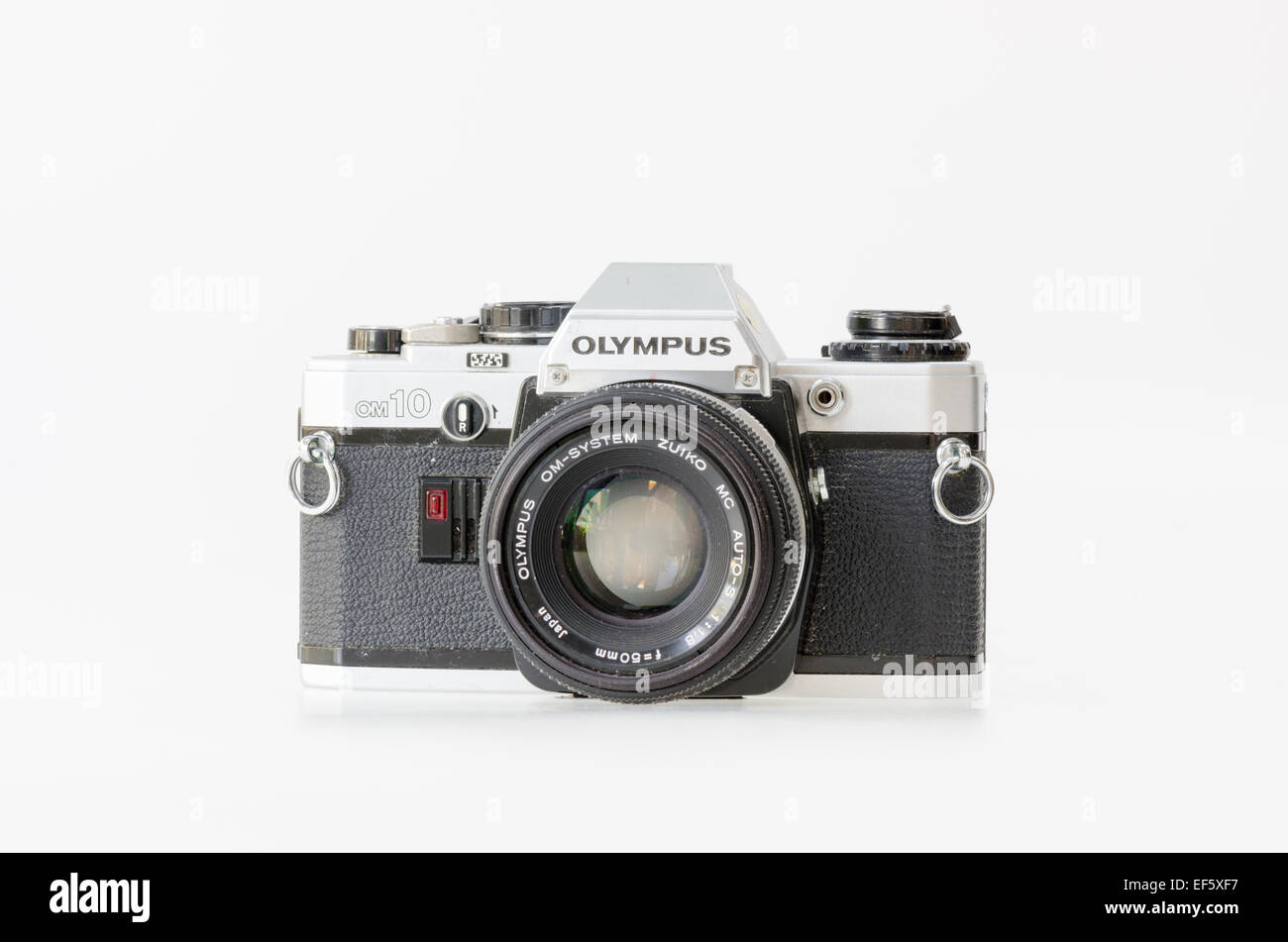 Silver camera hi-res stock photography and images - Alamy