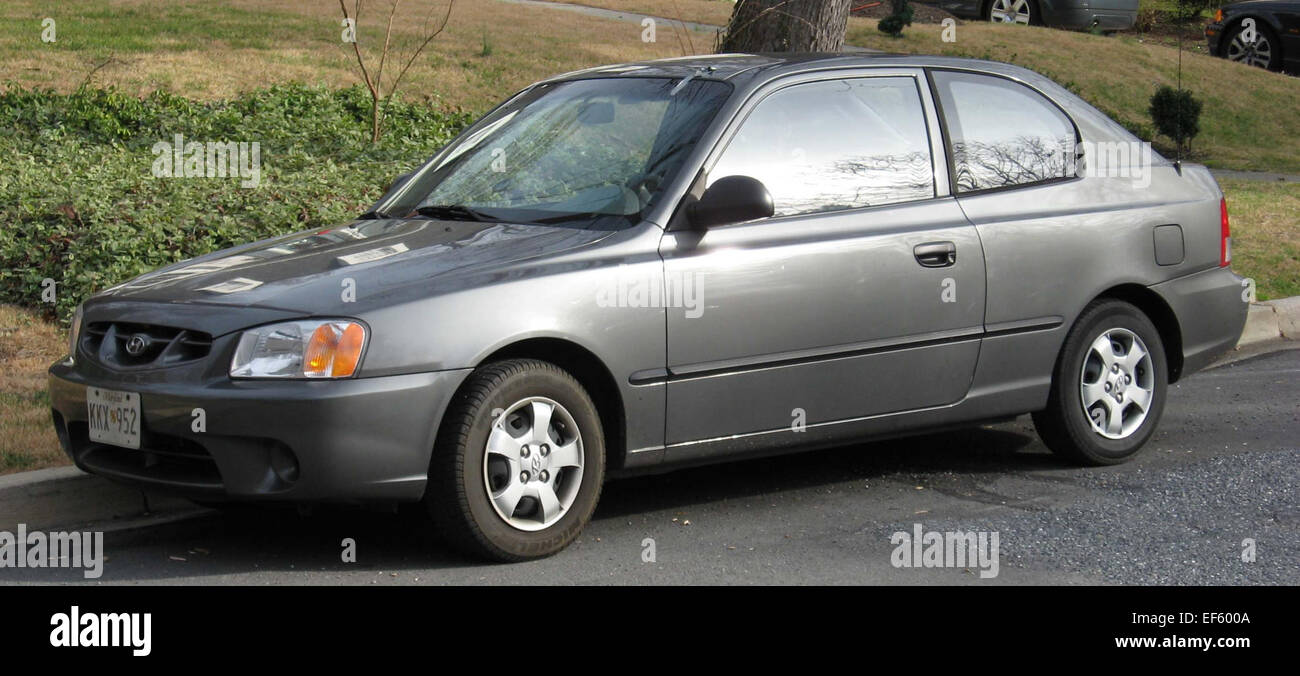 The 2000-2002 Hyundai Accent Hatchback is a compact and efficient ...