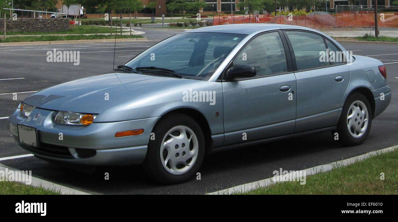 The 2000-2002 Saturn SL is a compact sedan that focuses on reliability ...