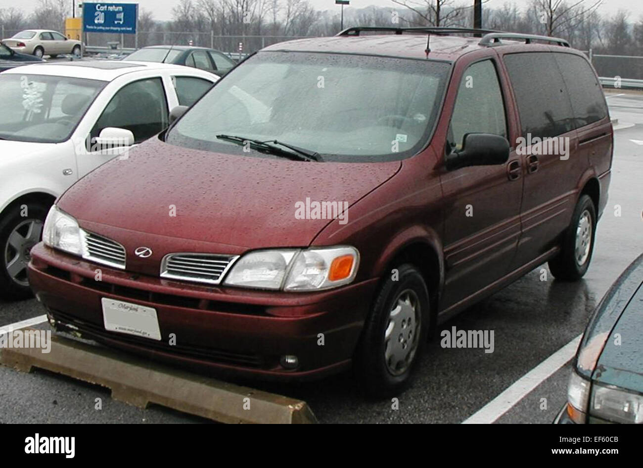 The 2001-2004 Oldsmobile Silhouette is a minivan that combines family ...