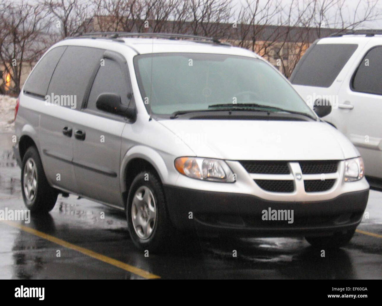 The 2001-2005 Dodge Caravan SE is a midsize minivan known for its ...