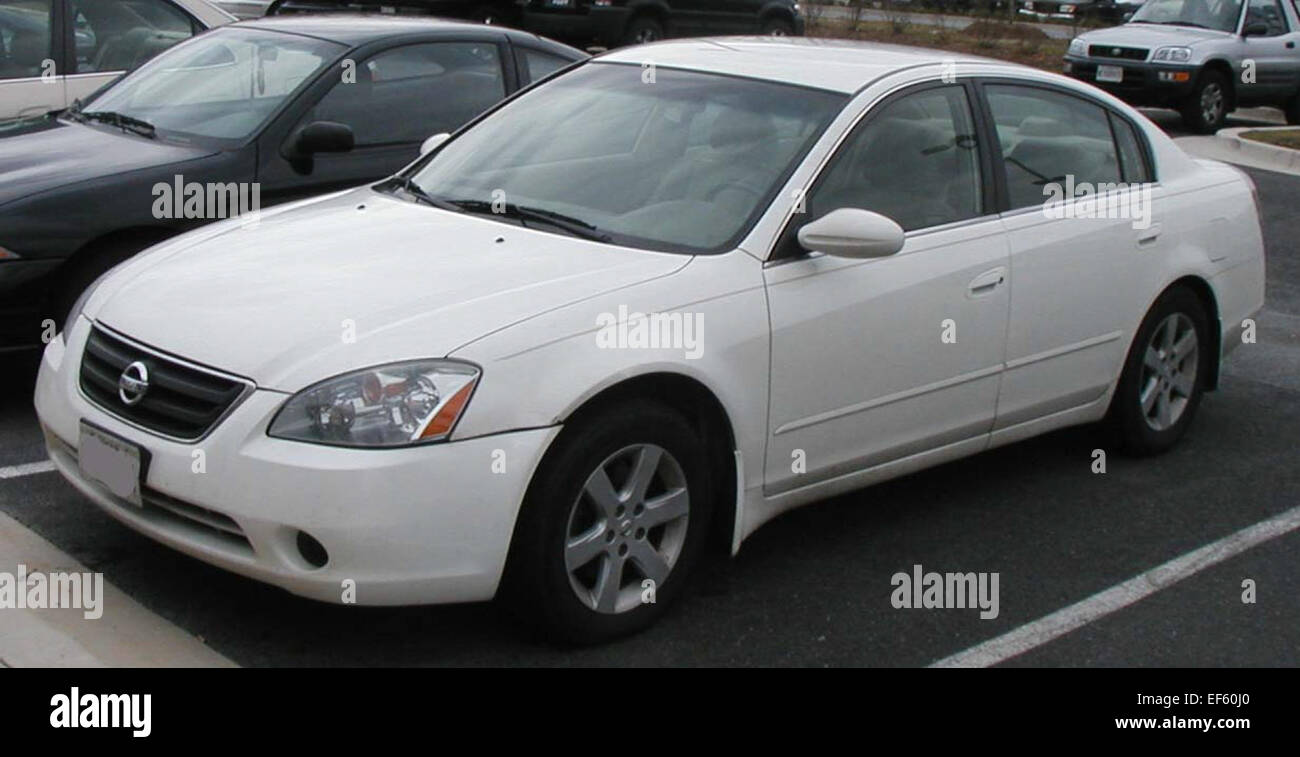 Nissan Altima 2005 White
