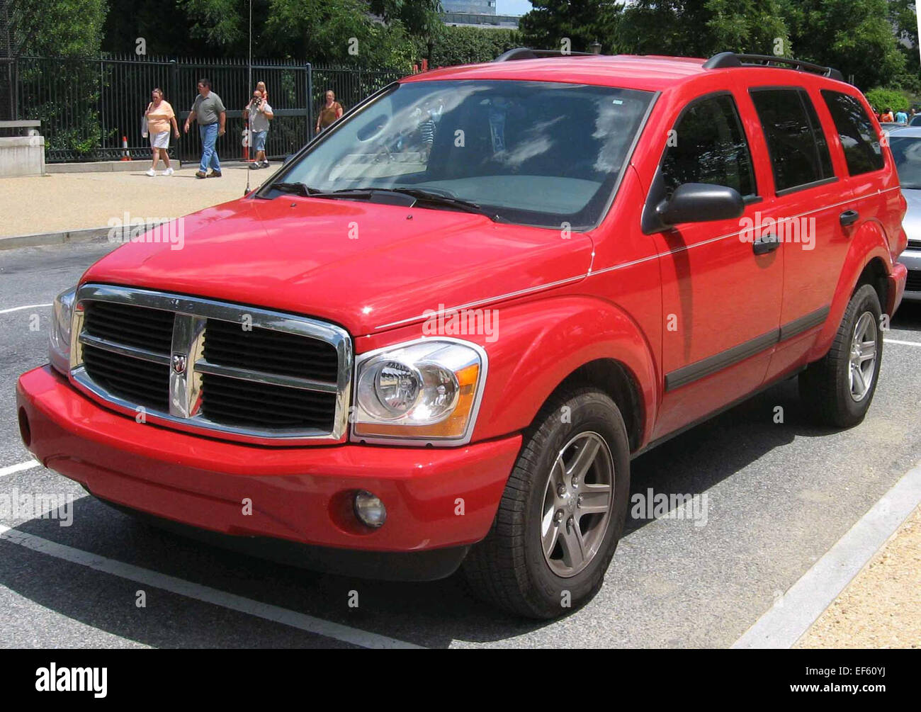 Dodge durango suv hi-res stock photography and images - Alamy