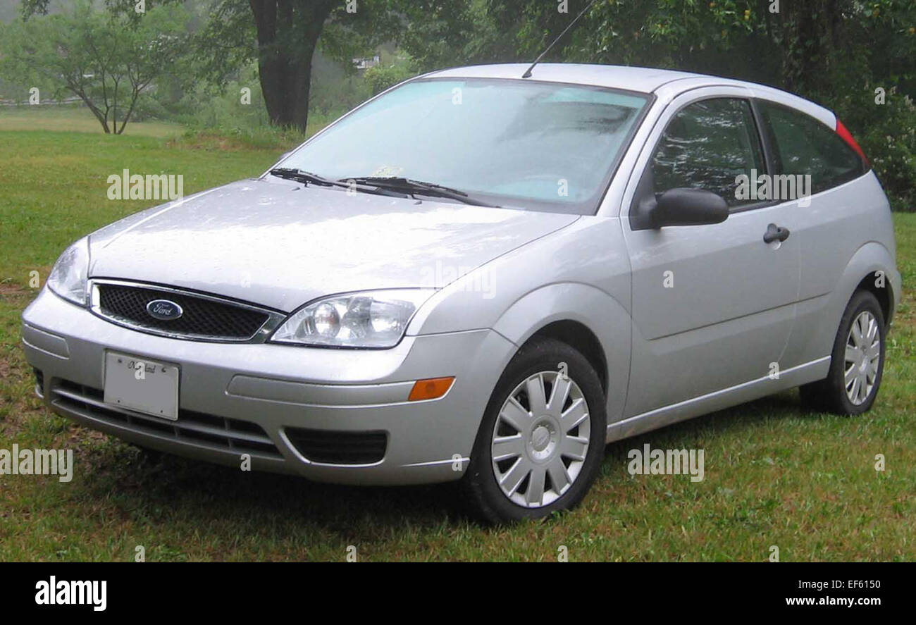 The 2005 Ford Focus ZX3 is a compact hatchback that offers excellent ...
