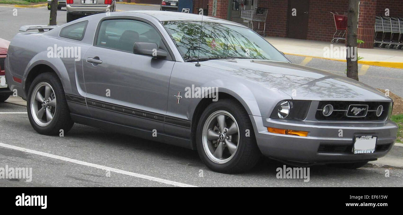 Pony truck hi-res stock photography and images - Alamy
