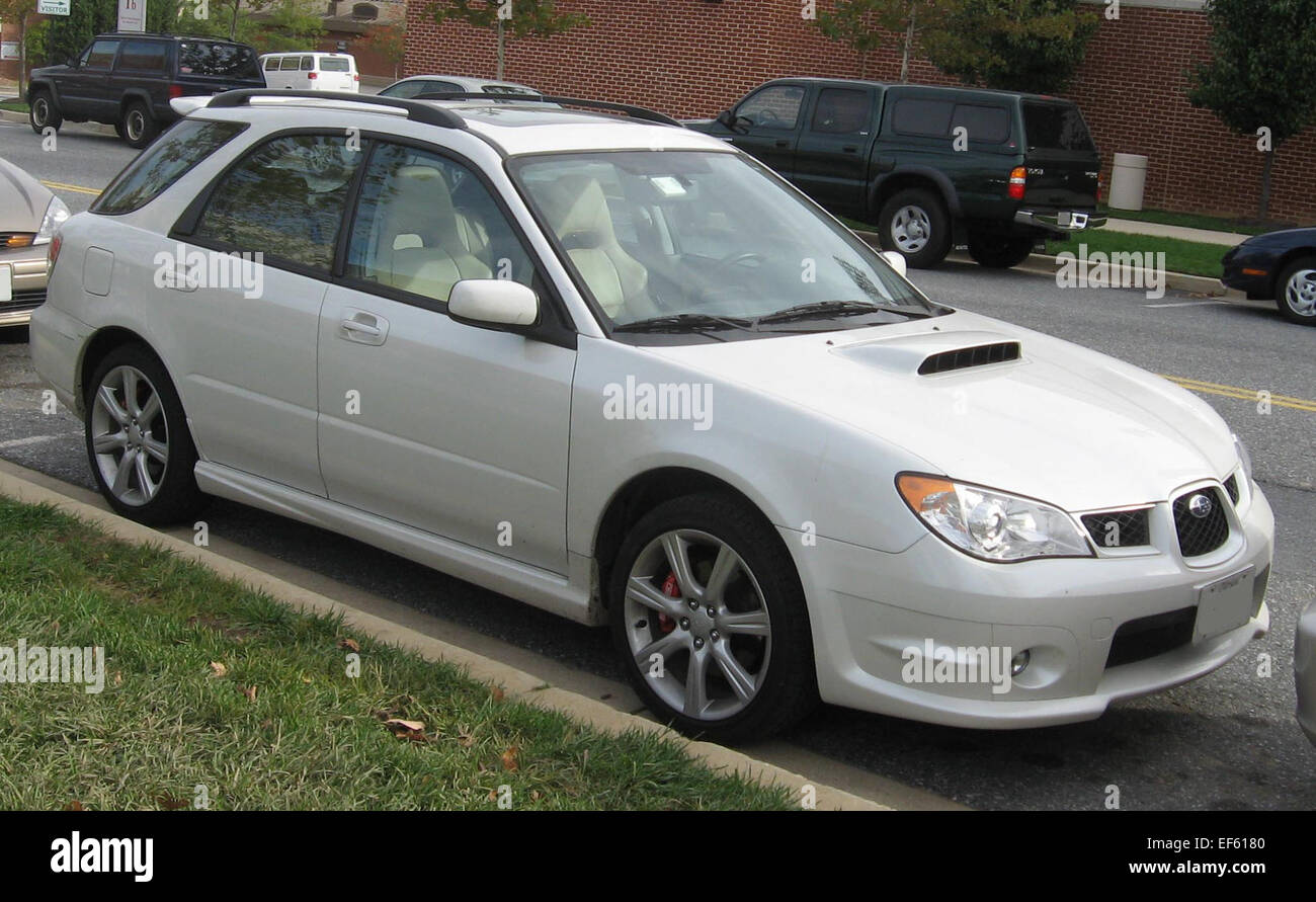 06 07 Subaru WRX wagon front Stock Photo - Alamy