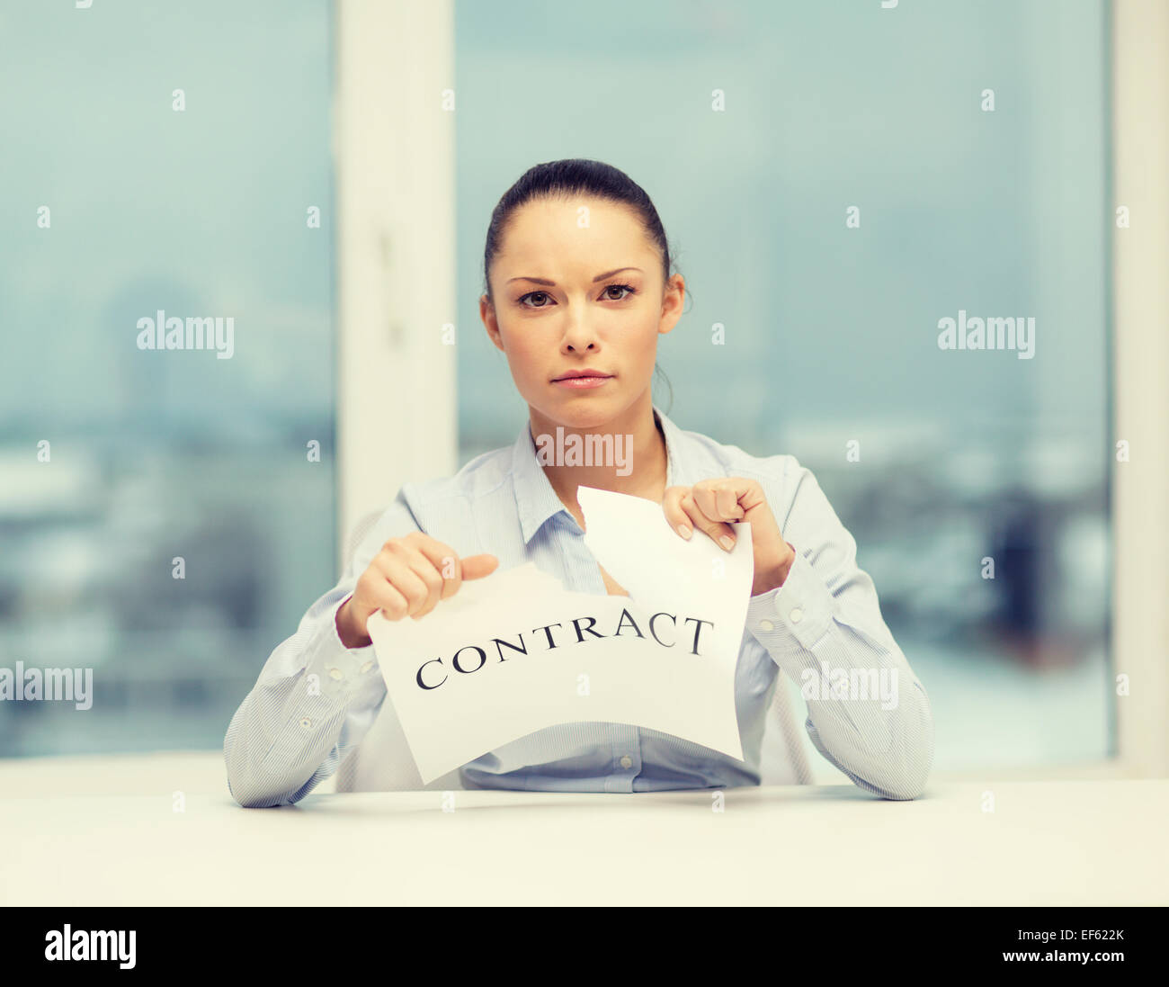 Breaking contract hi-res stock photography and images - Alamy