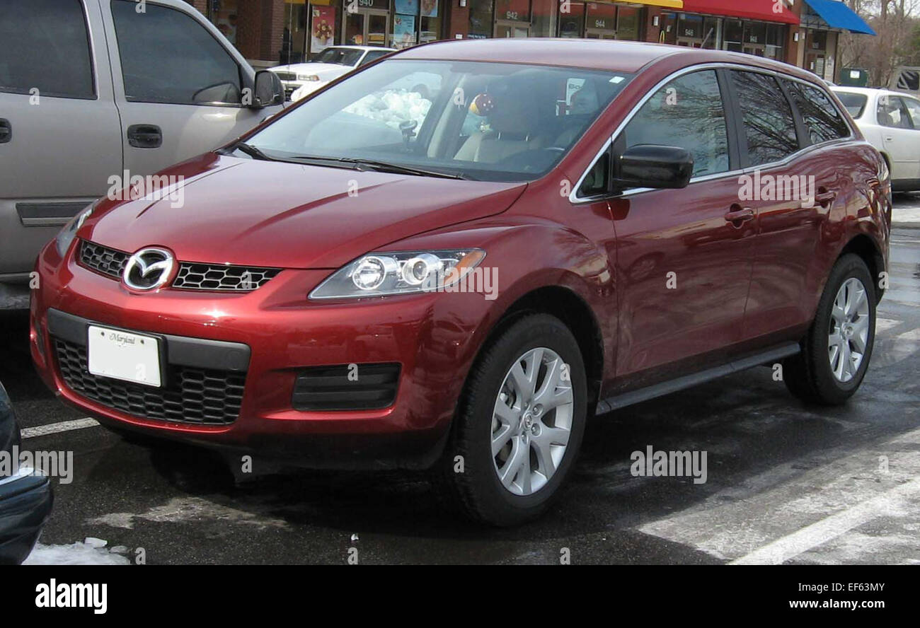 The 2007 Mazda CX-7 is a compact crossover SUV known for its stylish ...