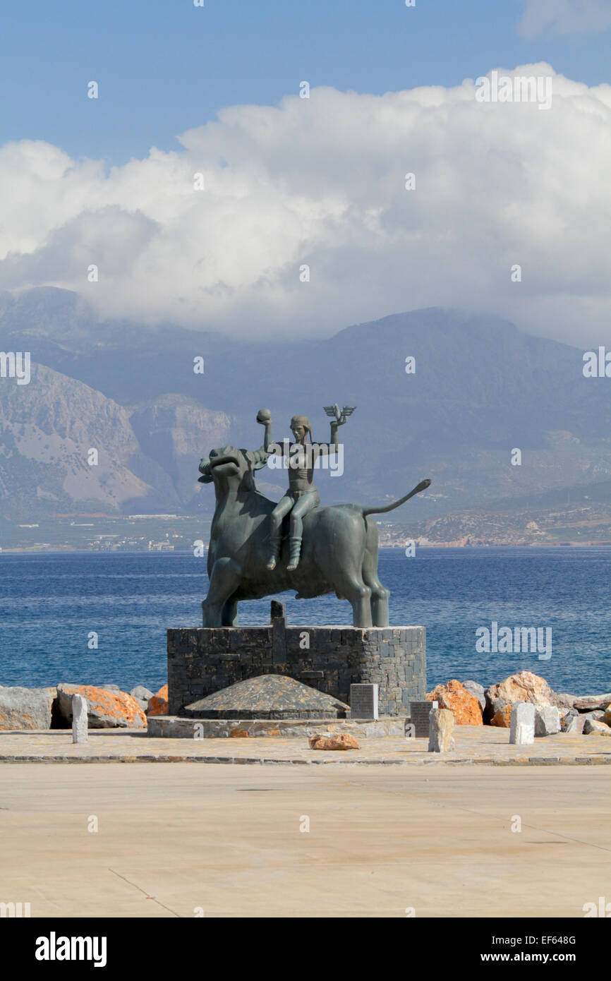 BULL STATUE OF EUROPE AGIOS NIKOLAOS CRETE GREECE 05 May 2014 Stock ...