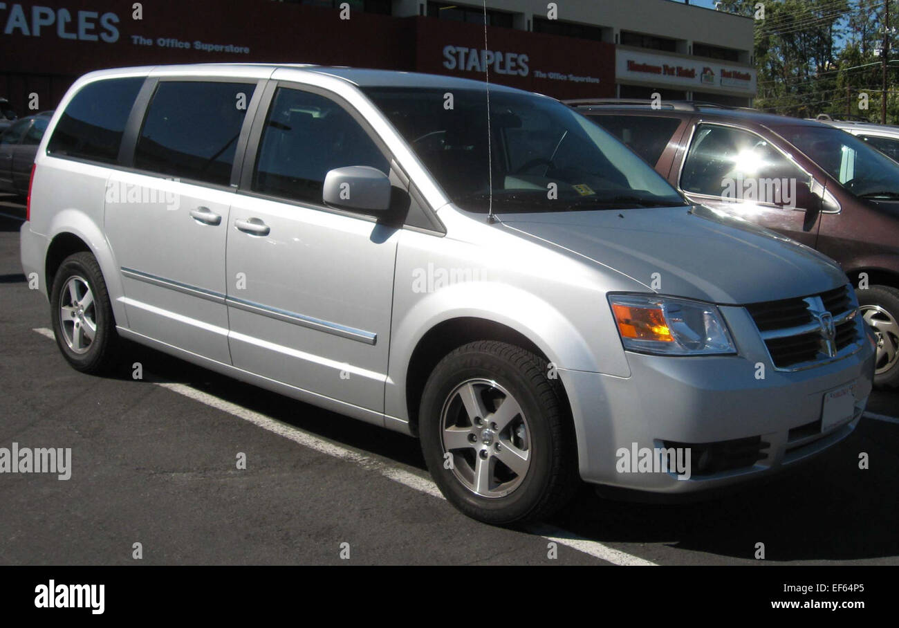 08 Dodge Grand Caravan 1 Stock Photo - Alamy