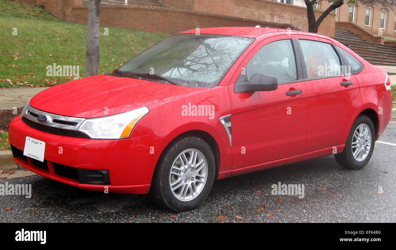 Ford focus sedan hi-res stock photography and images - Alamy