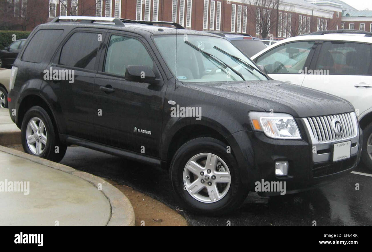 The 2008 Mercury Mariner Hybrid is a compact SUV combining a 2.3L 4 ...
