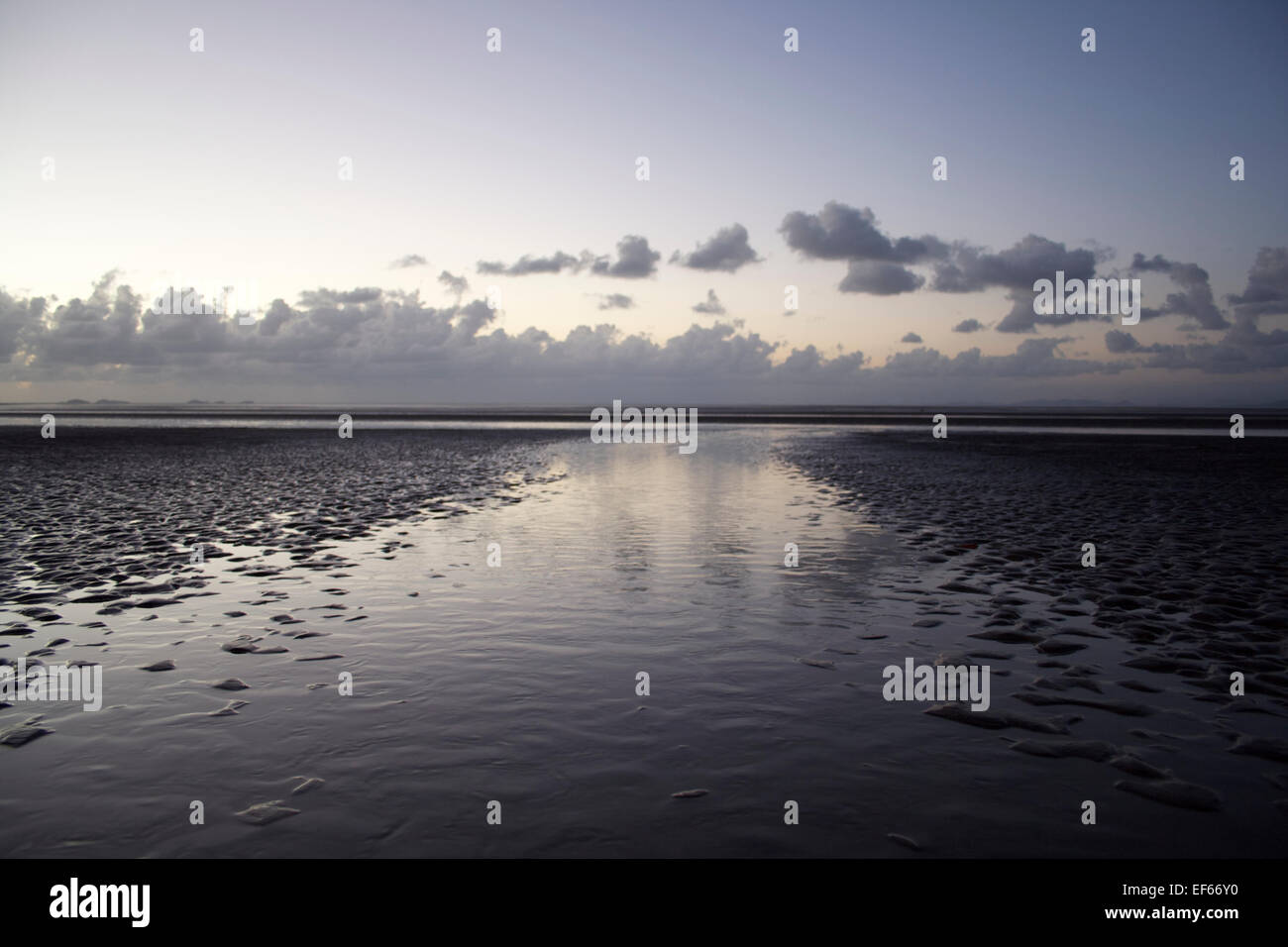 Conway beach australia hi-res stock photography and images - Alamy
