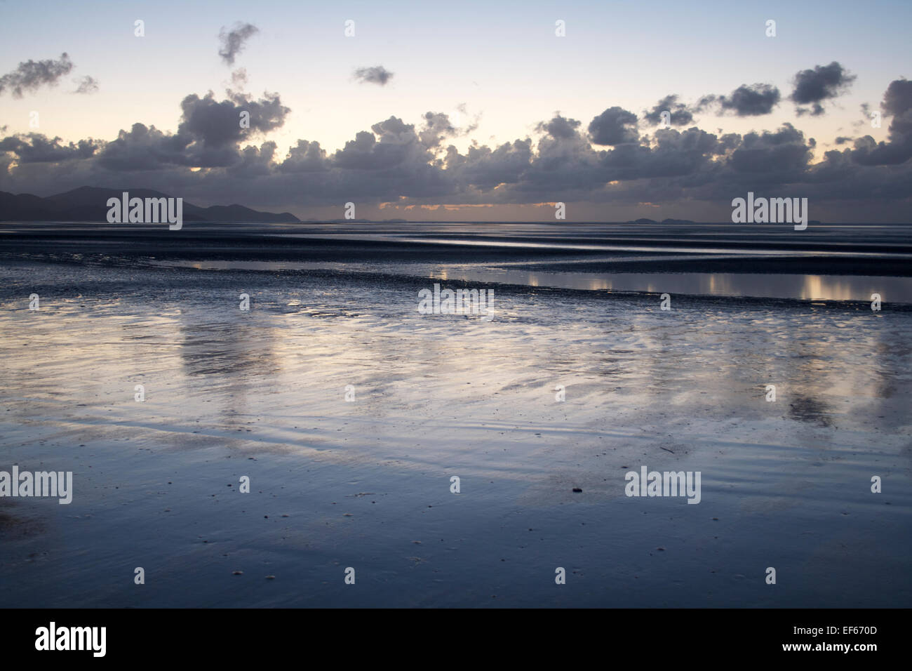 Conway beach australia hi-res stock photography and images - Alamy
